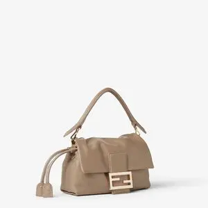 Fendi Baguette Soft Small Bag - Beige
