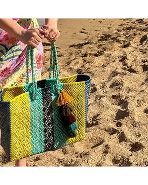 VERVE CULTURE Woven Tote Bag With Tassel Detail - One-color