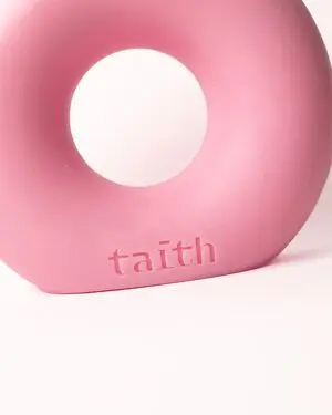 TAITH Mo Candle