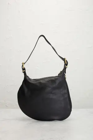 Fendi Selleria Oyster Shoulder Bag - Black