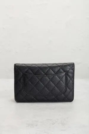 Chanel Caviar Classic Wallet On Chain Good Condition