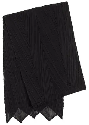 Issey Miyake Pleated Woven Scarf - Black