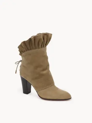 Chloé -