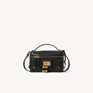Chloé Leather Vanity Case With Gold Tone Lock - Black