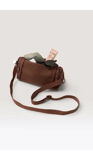 BEIS Expandable Duffle Charm