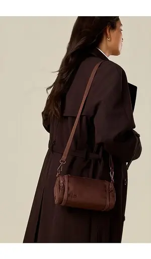 BEIS Expandable Duffle Charm