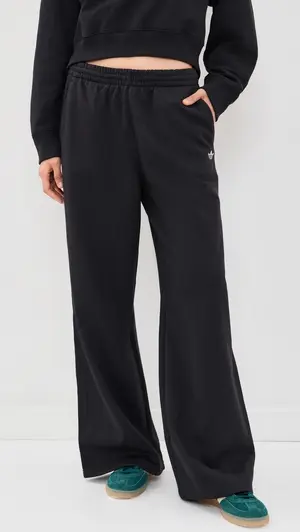 Adidas Essential Fleece Pants