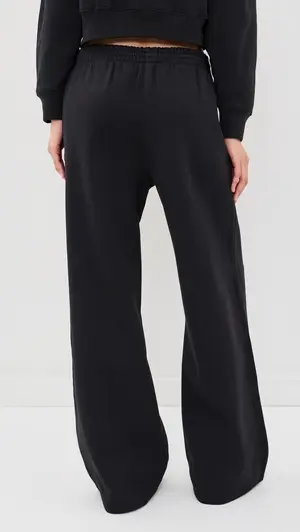 Adidas Essential Fleece Pants