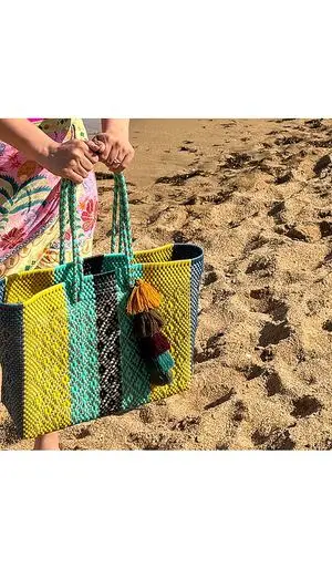 VERVE CULTURE Woven Tote Bag With Tassel Detail