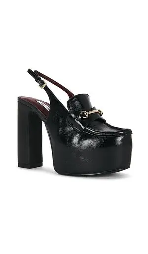 Steve Madden Quinn Slingback Pump