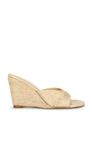 Raye Clea Wedge In Neutral - Raffia