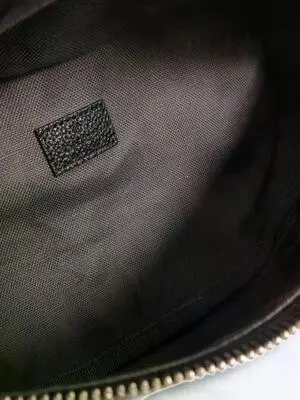 Gucci Gg Logo Leather Belt Bag