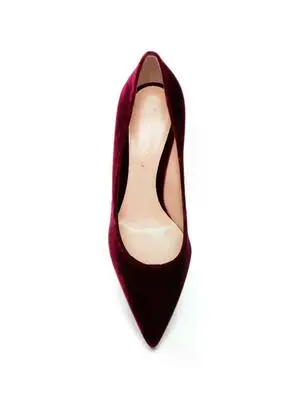 GIANVITO ROSSI Pointed-toe Velvet Pumps