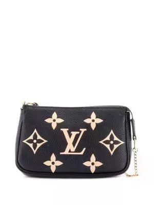 LOUIS VUITTON Pochette Accessoires Bag - Black