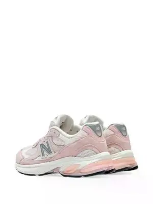 NEW BALANCE 2010 Mesh-panel Sneakers