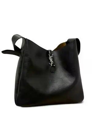 Saint Laurent Le 5 À 7 Maxi Bag In Grained Leather