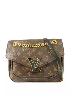 LOUIS VUITTON Passy Monogram Shoulder Bag - Brown