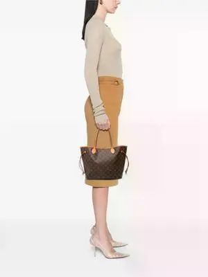 LOUIS VUITTON 2015 Monogram Neverfull Mm Tote Bag - Brown