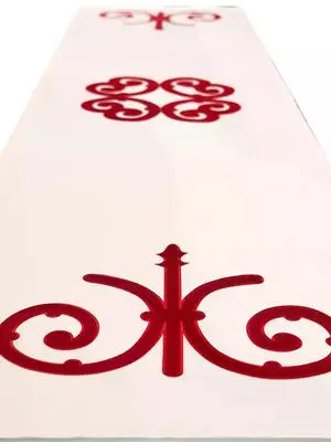 DYVOSHYV Royal Banquet Embroidered Table Linen Set