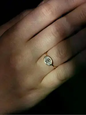 SOLO FOR DIAMONDS X Nataliia Gotsii Solo Oval-cut Diamond Ring