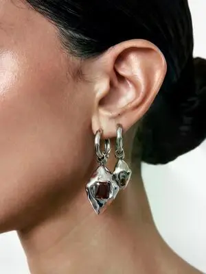 SEROTONIN COMPLICE Trinity Sapphire Earrings