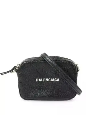 Balenciaga Everyday Camera Logo-print Cross Body Bag - Black