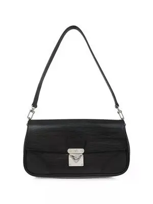 LOUIS VUITTON 2005 Epi Pochette Segur Shoulder Bag - Black