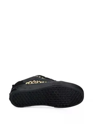 VANS Knu Skool Low-top Sneakers - Black