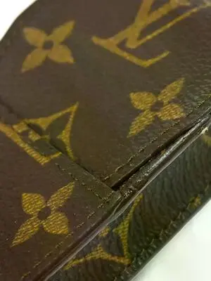 LOUIS VUITTON 1993 Monogram Etui Cigarette Case