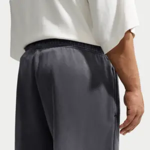 Nike Standard Issue Brushed Heavy Oversized Basketball Pants
