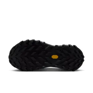 Nike Zegama Hike Trail Running Shoes - Yellow