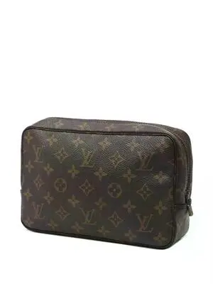LOUIS VUITTON Monogram Canvas Trousse Toilette 23 Clutch Bag