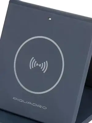 PIQUADRO Logo-print Wireless Charger
