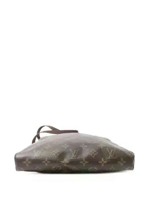 LOUIS VUITTON Trotteur Beaubourg Monogram Shoulder Bag
