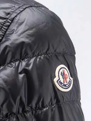Moncler Quilted Down Jacket With Logo Patch - Black