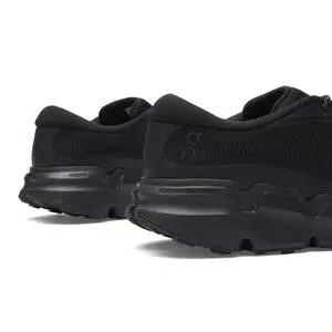 On Cloudsoma Hike Sneaker