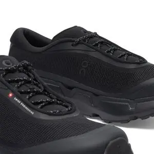 On Cloudsoma Hike Sneaker