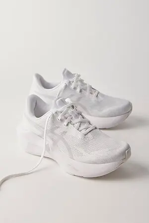 Asics Novablast 6 Athletic Sneakers - White/white