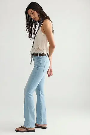 MOTHER The Patch Pocket Insider Bootcut Jeans