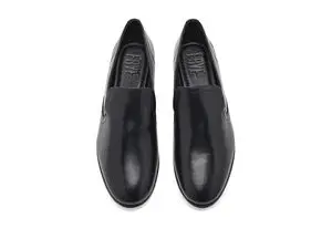THE FRYE COMPANY Faith Slip-on Flat Shoes Dark - Black