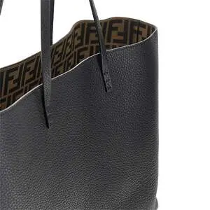 Fendi Medium 'roll' Grained Leather Shopping Bag