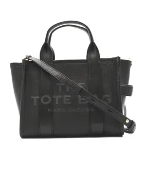 Marc Jacobs Logo Shoulder Bag - Black