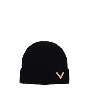 Valentino Garavani Logo Plaque Beanie - Black