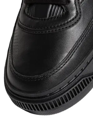 REEBOK Lace-up Low-cut Sneakers