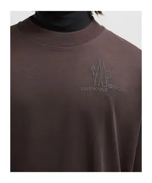 Moncler Logo Detailed Long-sleeved T-shirt