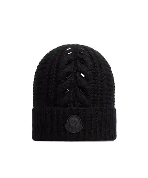Moncler Logo Patch Knit Beanie - Black