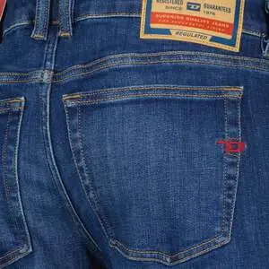 DIESEL® 1979 Sleenker Jeans