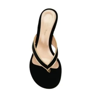 GIANVITO ROSSI Thong Stiletto Mules