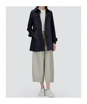 Herno Long Sleeved Buttoned Trench Coat