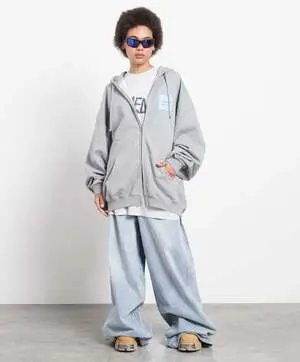 Vetements Long-sleeved Sweater